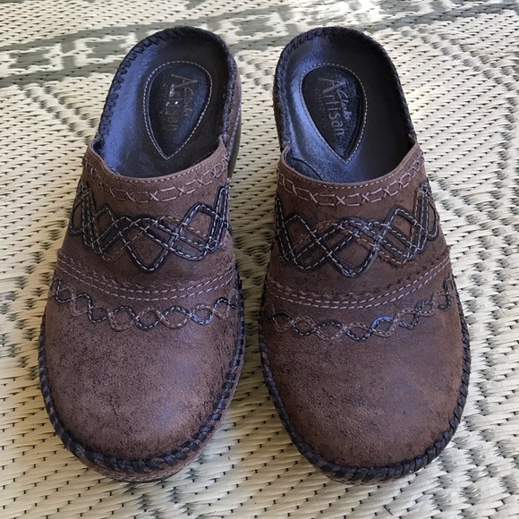 Clarks | Shoes | Clarks Artisan Collection Brown Leather Embroidered ...